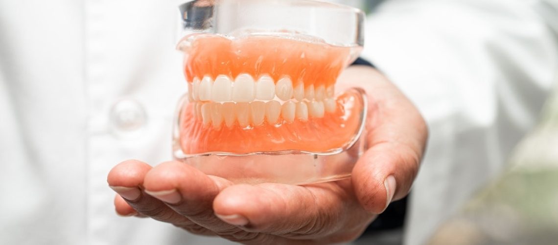 Easy Tips for Comfort and Confidence with Dentures